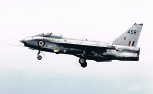 February 2023: English Electric Lightning T.5 (silver era) – 29 photos ...