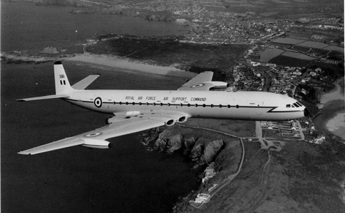 February 2024: The D.H. Comet (RAF & RCAF) – 30 photos | RAF in Combat