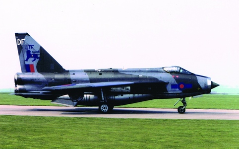 July 2024: Lightning F.6 (camo era, XR range) – 62 photos | RAF in Combat