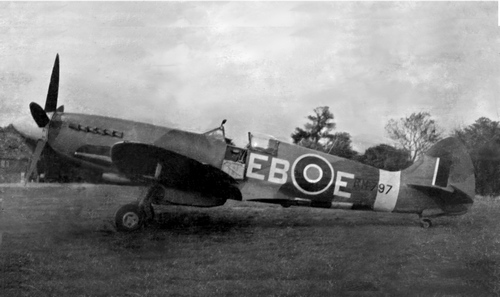 May 2025: Supermarine Spitfire XIV – Europe: 31 photos | RAF in Combat