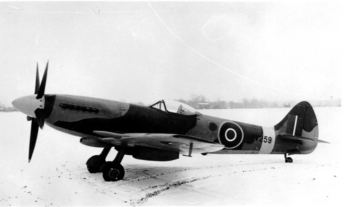 May 2025: Supermarine Spitfire XIV – Europe: 31 photos | RAF in Combat