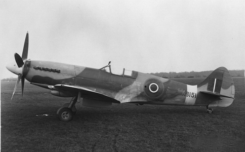 May 2025: Supermarine Spitfire XIV – Europe: 31 photos | RAF in Combat