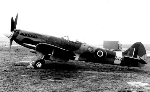 May 2025: Supermarine Spitfire XIV – Europe: 31 photos | RAF in Combat