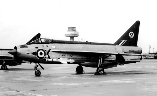 January 2018: English Electric Lightning F.2 – 31 photos | RAF in Combat