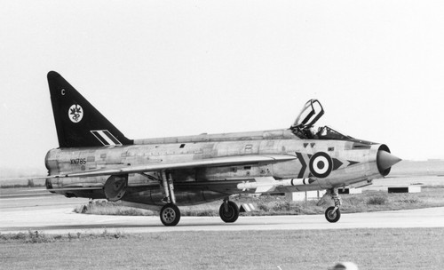 January 2018: English Electric Lightning F.2 – 31 photos | RAF in Combat