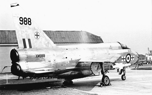 February 2017: English Electric Lightning T.4 – 39 photos | RAF in Combat