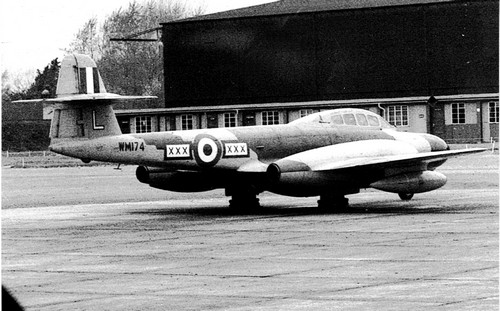 October 2016: Gloster Meteor NF.11, NF.12 & NF.13 – 33 photos | RAF in ...