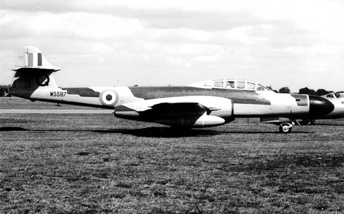 October 2016: Gloster Meteor NF.11, NF.12 & NF.13 – 33 photos | RAF in ...