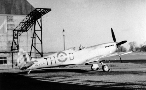 September 2015: Supermarine Spitfire LF.16 post-1947 – 48 photos | RAF ...