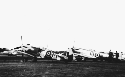 September 2015: Supermarine Spitfire LF.16 post-1947 – 48 photos | RAF ...