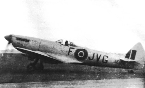 September 2015: Supermarine Spitfire LF.16 post-1947 – 48 photos | RAF ...