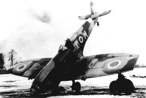 September 2015: Supermarine Spitfire LF.16 post-1947 – 48 photos | RAF ...