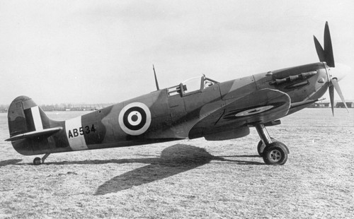 October 2017: Supermarine Spitfire Mk VI – 11 photos | RAF in Combat