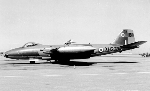 August 2017: English Electric Canberra B(I).8 – Part 2 – 61 photos ...