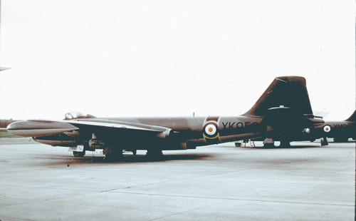August 2017: English Electric Canberra B(I).8 – Part 2 – 61 photos ...