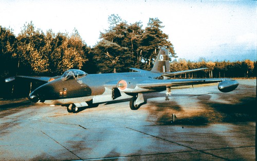 August 2017: English Electric Canberra B(I).8 – Part 2 – 61 photos ...