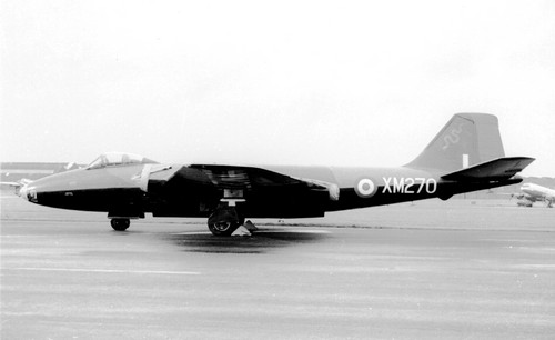 August 2017: English Electric Canberra B(I).8 – Part 2 – 61 photos ...