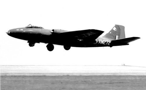 August 2017: English Electric Canberra B(I).8 – Part 2 – 61 photos ...