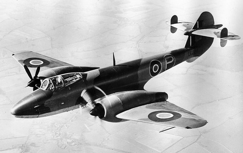 July 2016: Gloster Meteor F.I & F.III – 29 photos | RAF in Combat