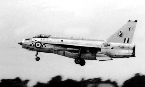 August 2018: English Electric Lightning F.2A – 38 photos | RAF in Combat