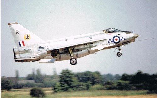 August 2018: English Electric Lightning F.2A – 38 photos | RAF in Combat