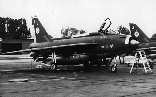 August 2018: English Electric Lightning F.2A – 38 photos | RAF in Combat