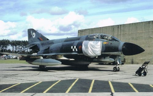 December 2018: McDonnell Douglas Phantom FG.1 (43 Sqn) – 41 photos ...