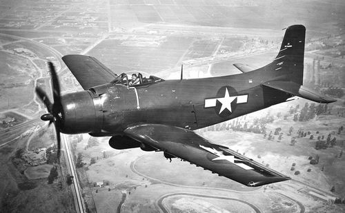 March 2016: Aircraft of the USN ‘BT’ Class – 32 photos | RAF in Combat