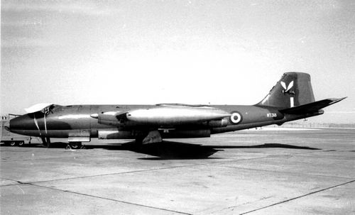 May 2019 : English Electric Canberra B(I) 6 – 12 photos | RAF in Combat