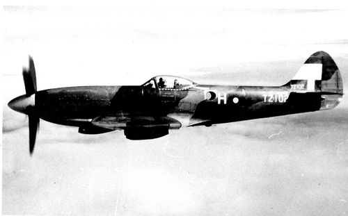 August 2019: Supermarine Spitfire XIV (Far East) – 26 photos | RAF in ...