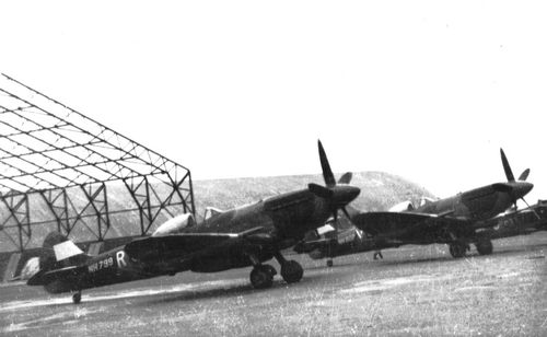 August 2019: Supermarine Spitfire XIV (Far East) – 26 photos | RAF in ...