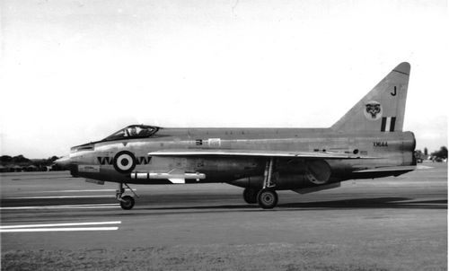 March 2020: English Electric Lightning F.1 (74 Sqn) – 24 photos | RAF ...