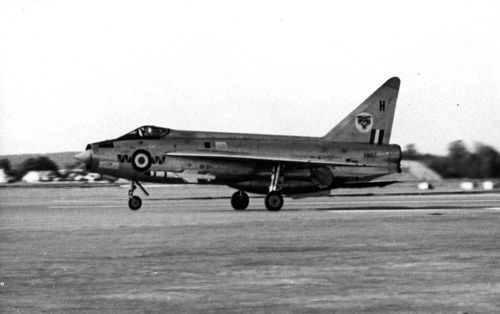 March 2020: English Electric Lightning F.1 (74 Sqn) – 24 photos | RAF ...
