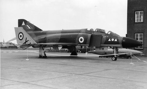April 2020 : Phantom FGR.2 (2 Sqn) – 18 photos | RAF in Combat