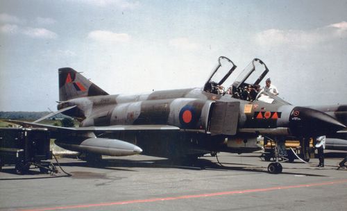April 2020 : Phantom FGR.2 (2 Sqn) – 18 photos | RAF in Combat