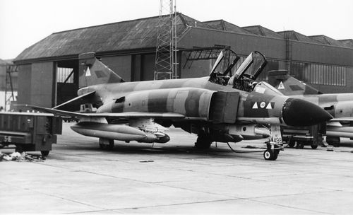 April 2020 : Phantom FGR.2 (2 Sqn) – 18 photos | RAF in Combat