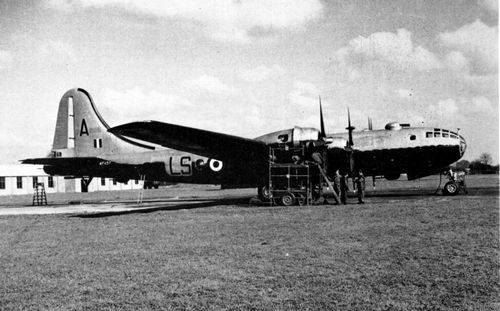 May 2020: Washington B.1 – 15 photos | RAF in Combat