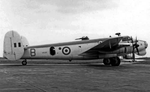 January 2021: Avro Shackleton MR.1 – 13 photos | RAF in Combat