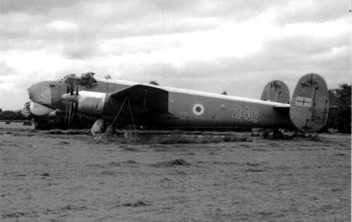 January 2021: Avro Shackleton MR.1 – 13 photos | RAF in Combat