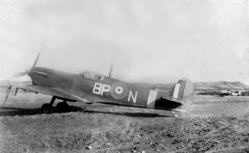 August 2021: Supermarine Spitfire – The Australian squadrons in GB – 35 ...