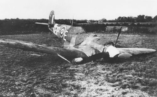 August 2021: Supermarine Spitfire – The Australian squadrons in GB – 35 ...