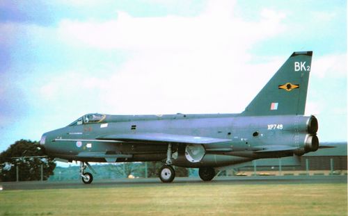 February 2022: English Electric Lightning F.3 (camo era) – 37 photos ...