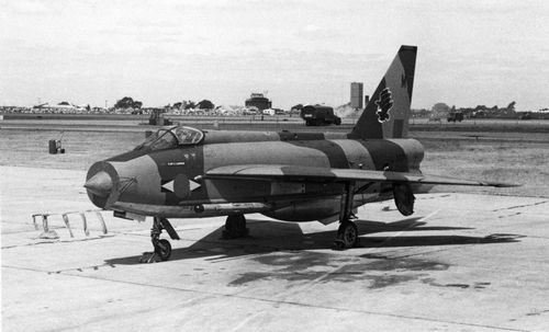 February 2022: English Electric Lightning F.3 (camo era) – 37 photos ...
