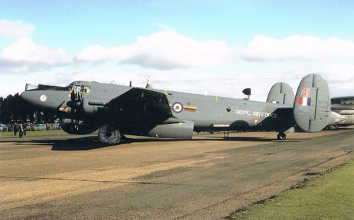 April 2022: Avro Shackleton AEW.2 – 14 photos | RAF in Combat