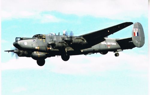 April 2022: Avro Shackleton AEW.2 – 14 photos | RAF in Combat