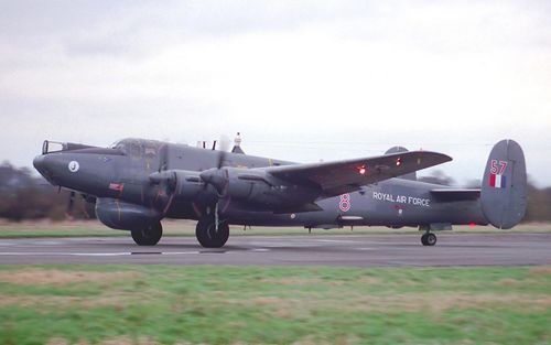 April 2022: Avro Shackleton AEW.2 – 14 photos | RAF in Combat