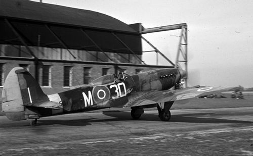June 2022: Supermarine Spitfire F.22 – 30 photos | RAF in Combat