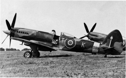 June 2022: Supermarine Spitfire F.22 – 30 photos | RAF in Combat